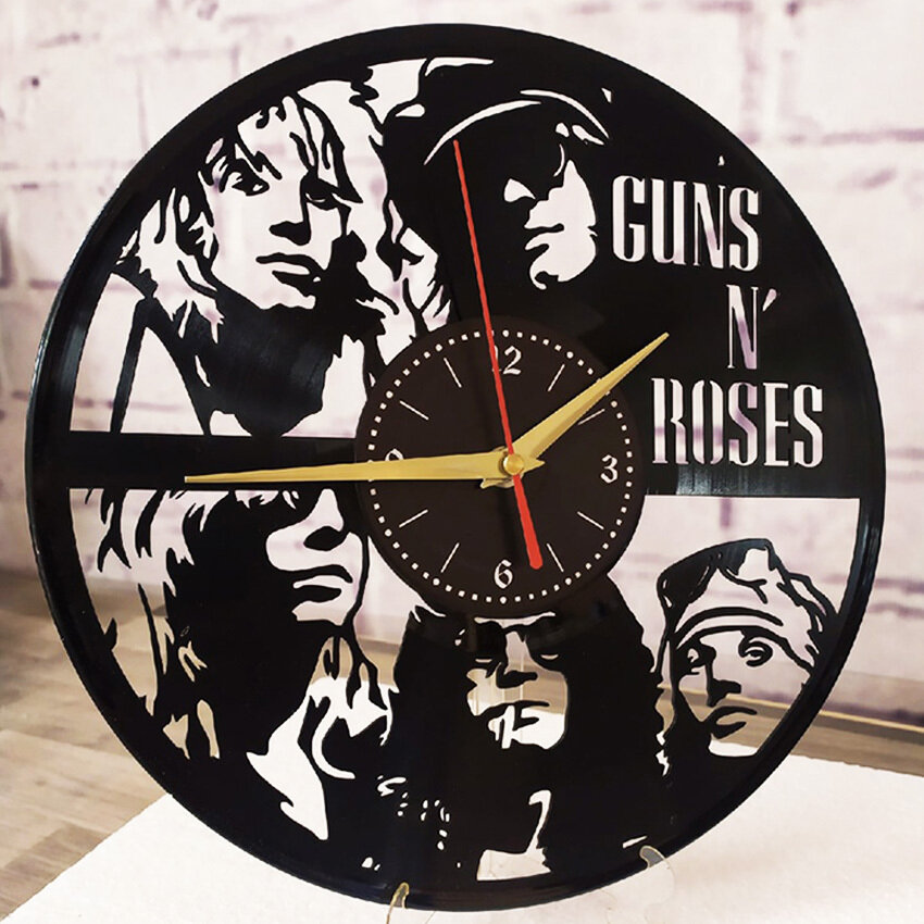 Часы из виниловой пластинки Guns and roses / часы пластинка