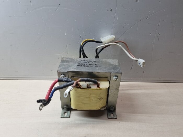 Трансформатор Е184736 CLASS B DV-130-1 080-48089-00