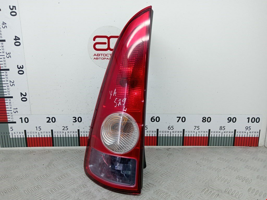 Фонарь задний левый Renault Espace 4 8200027153 арт. 2157796