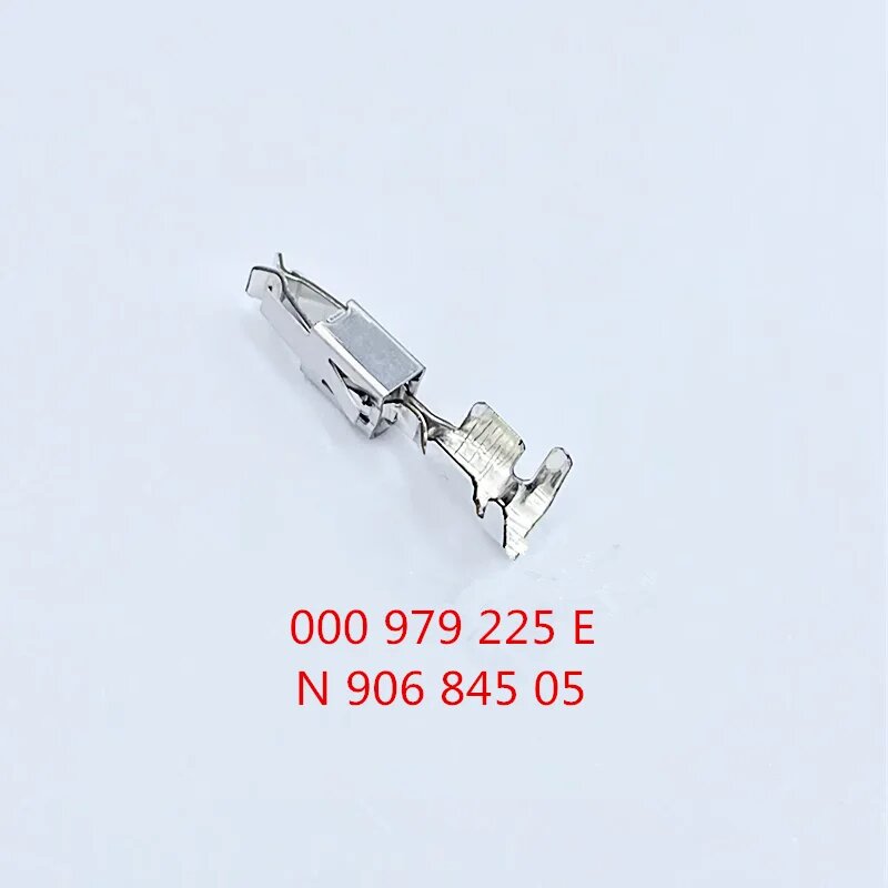 100шт. Крепеж E 000 979 225E N 906 845 05