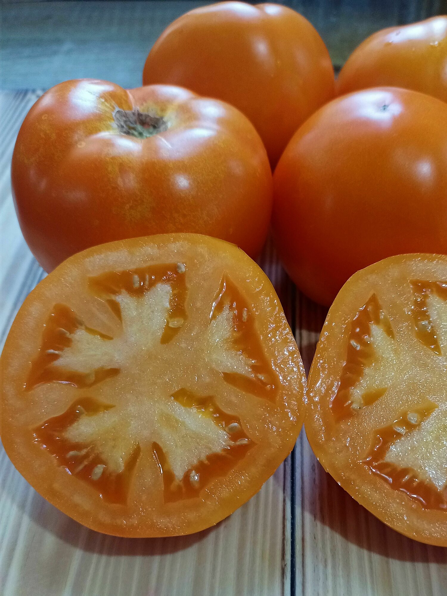 Томат "Хурма" . Семена десять штук. Редкий коллекционный сорт.