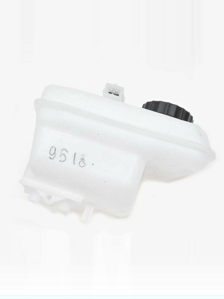 Бачок главного тормозного цилиндра Газель Бизнес, с крышкой, КНР, 4654770497