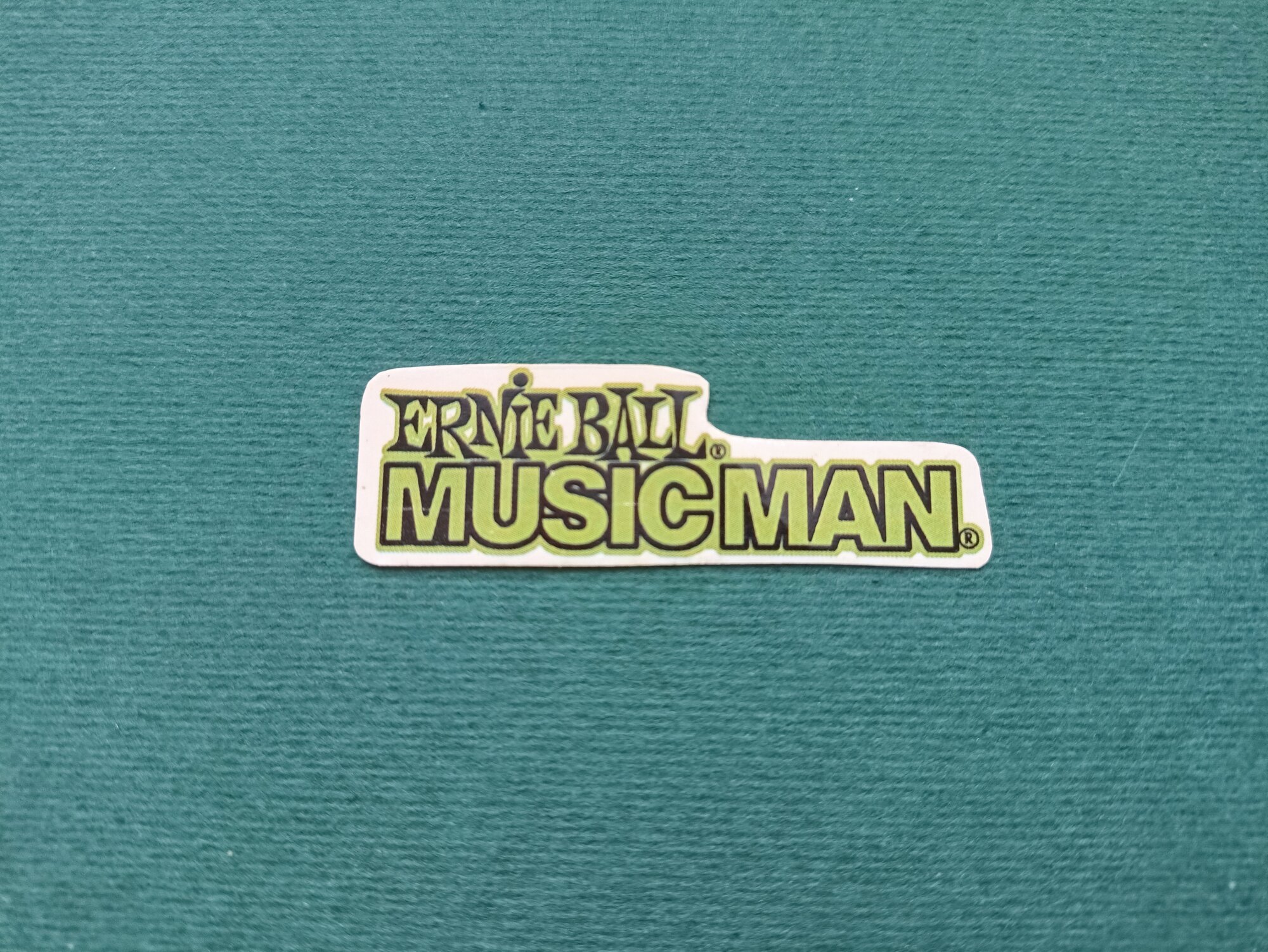 Деколь (водный перевод) на голову грифа электрогитары. Ernie ball Musicman.