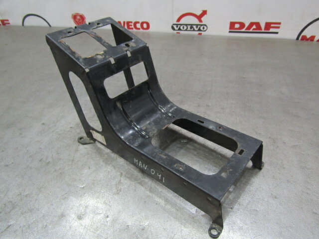 Кронштейн консоли салона MAN TGX, TGS, TGA