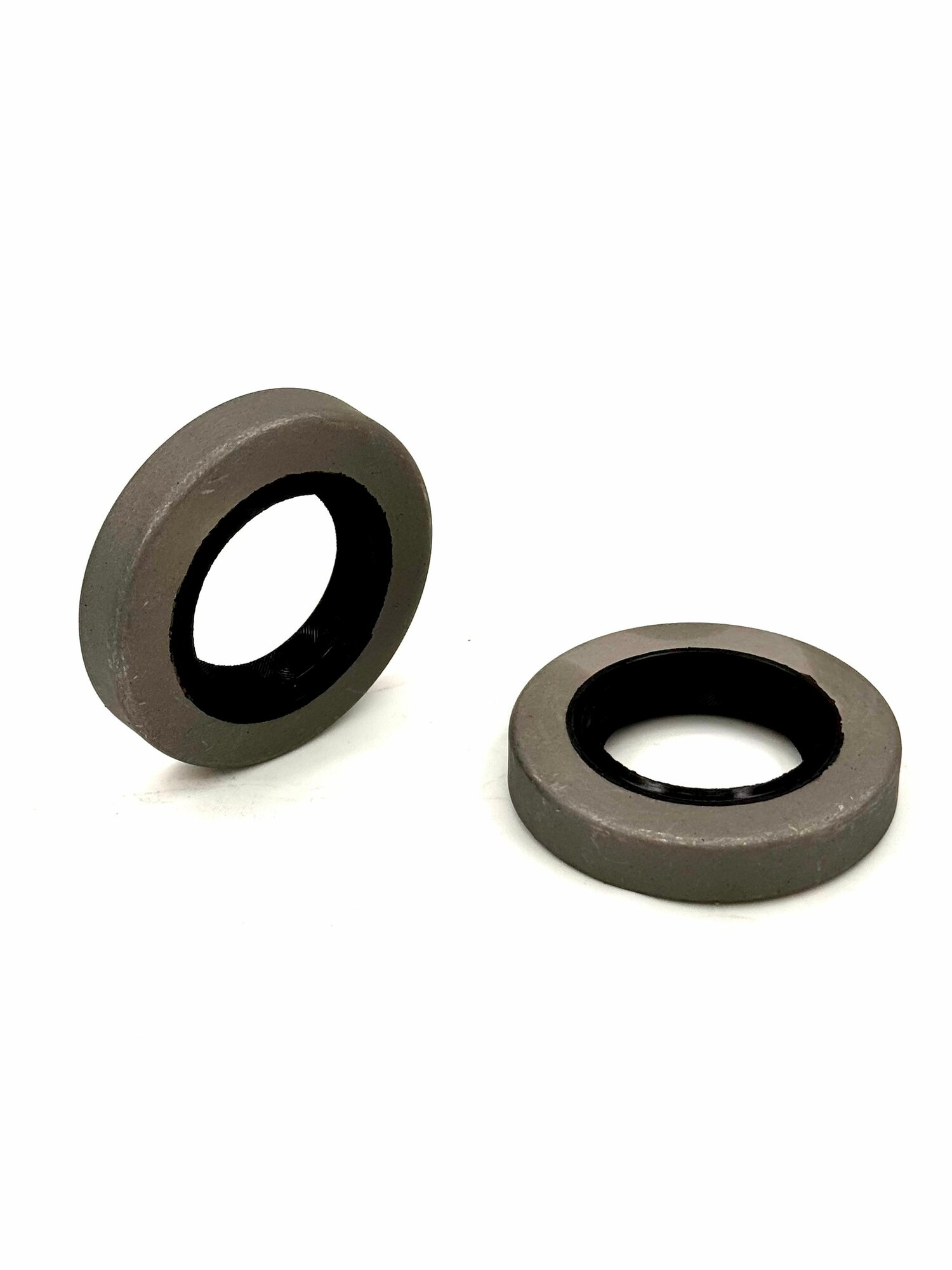 Сальник вторичного вала Кпп Ваз 2101 - 2107, Нива 2121-214, Шевроле, Тревел (2шт)