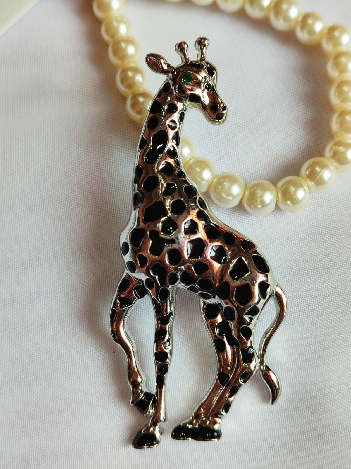 Брошь, эмаль