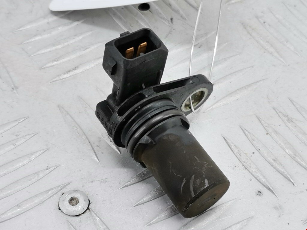 Датчик распредвала Ford Focus 1 95BF12K073AB арт. 1563402