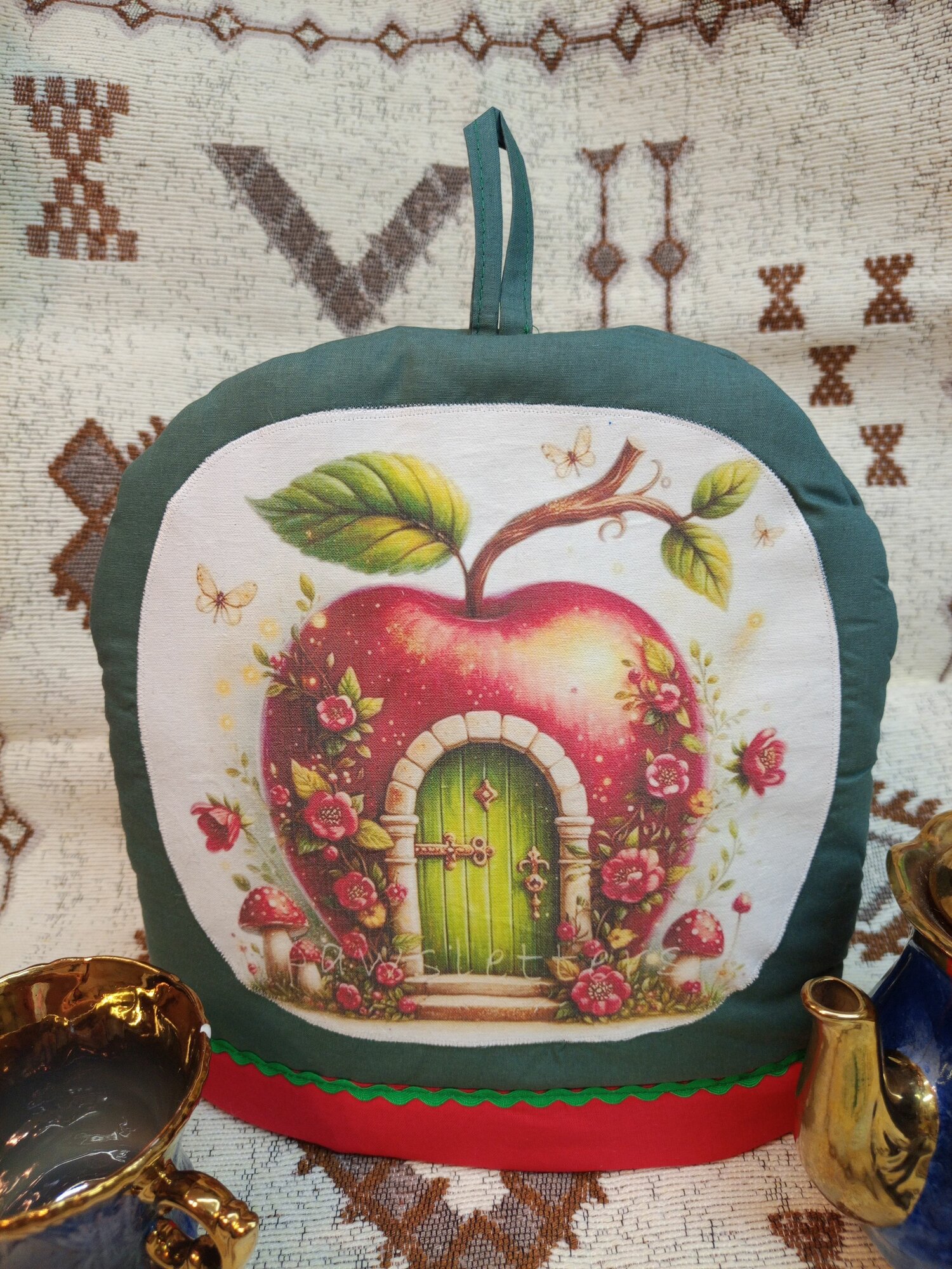 Грелка на чайник "Яблочко" хлопок 27х28 см.