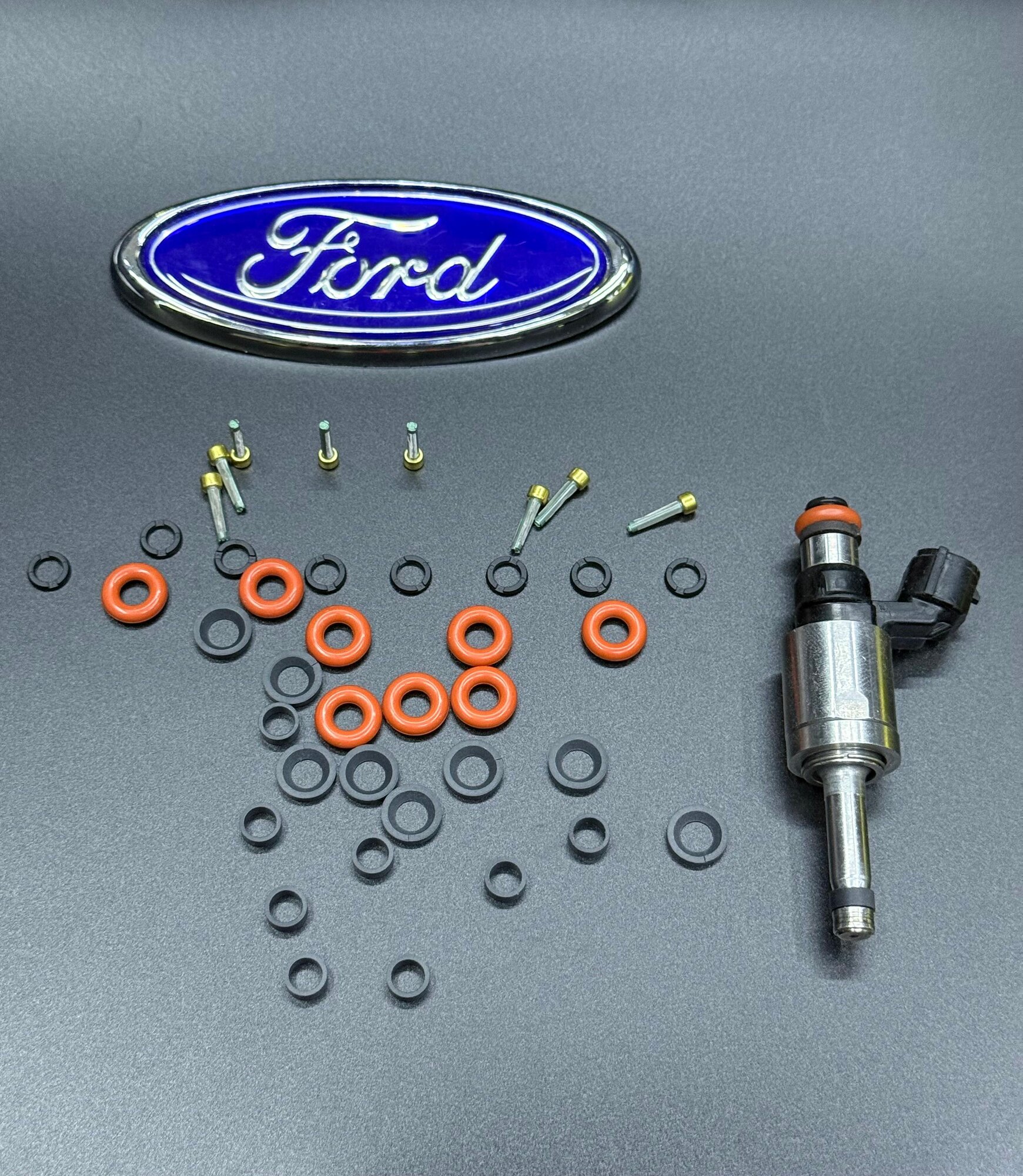 Ремкомплект форсунки. Ремкомплект на 8 инжекторов Ford Mustang GT. Ford Lobo, V8, 5.0L