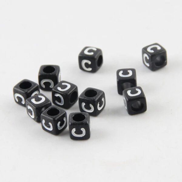 Квадратные акриловые бусины с буквами 6 х6 мм, черные и белые бусины алфавита для изготовления ювелирных изделий своими руками, серьги, ожерелья, браслета, амулетные аксессуары