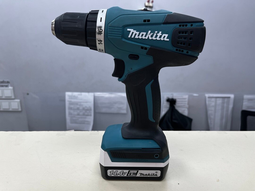 Дрель-шуруповерт аккумуляторная Makita DF347D, 14,4 В, 2 аккумулятора, кейс
