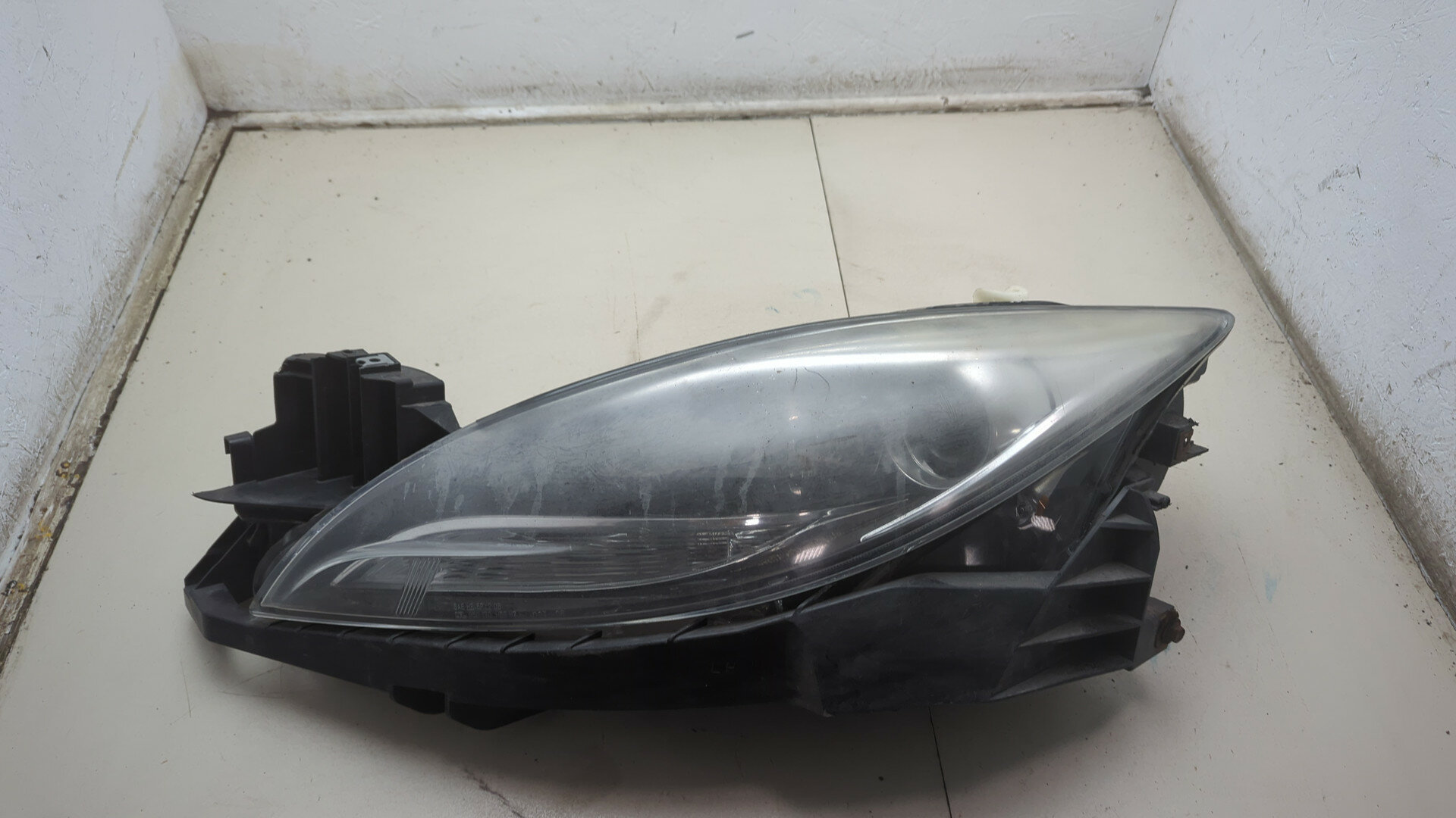 Фара (передняя) левая Mazda 6 USA Б/У