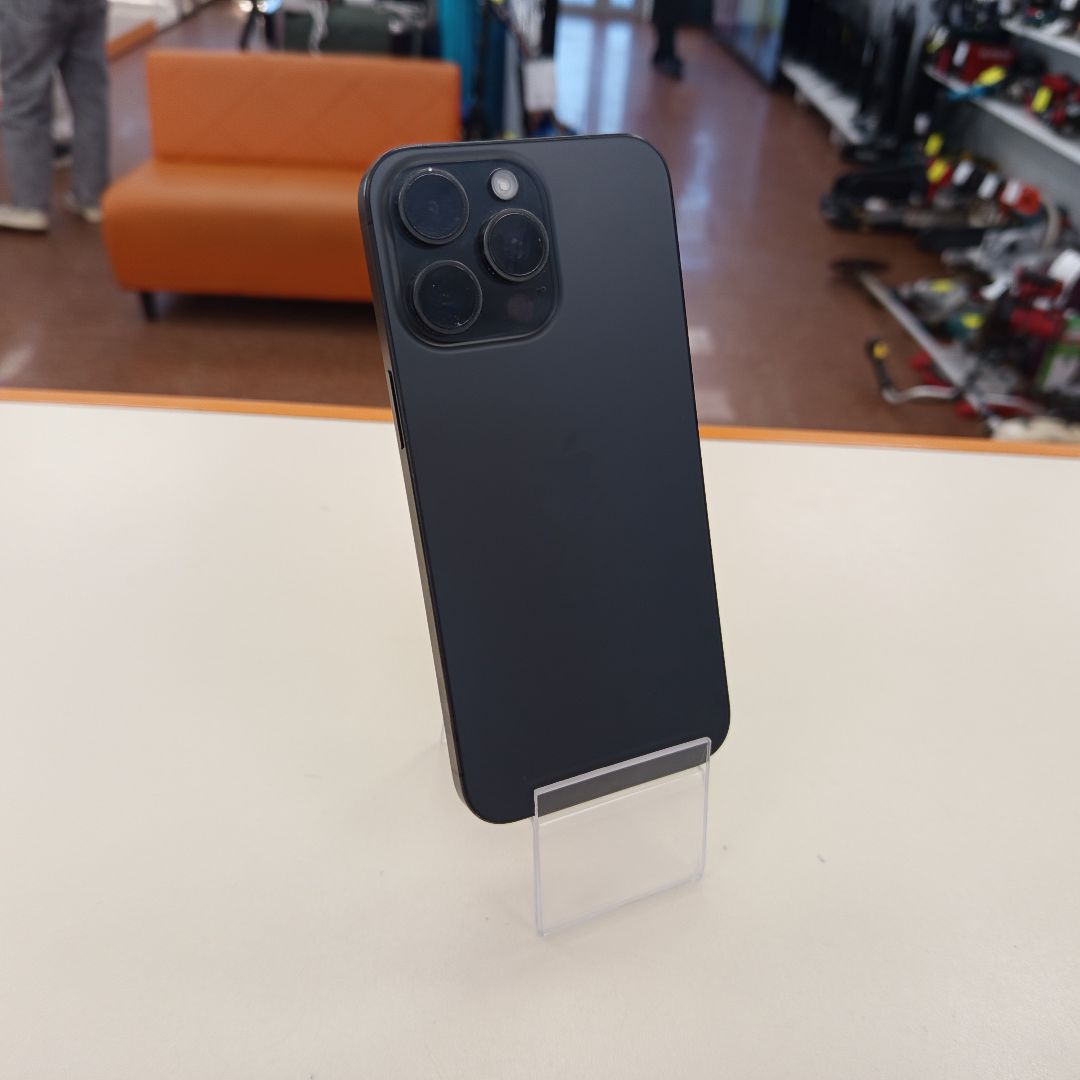 Смартфон Apple iPhone 15 Pro Max 256Gb, белый, (Б/У), уценка