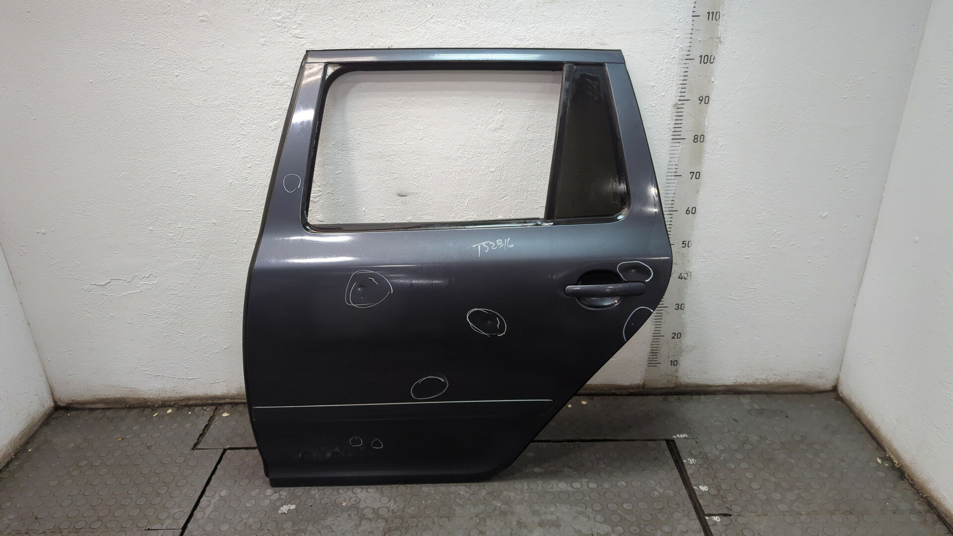 Дверь боковая (легковая) левая задняя Skoda Octavia (A5) Б/У