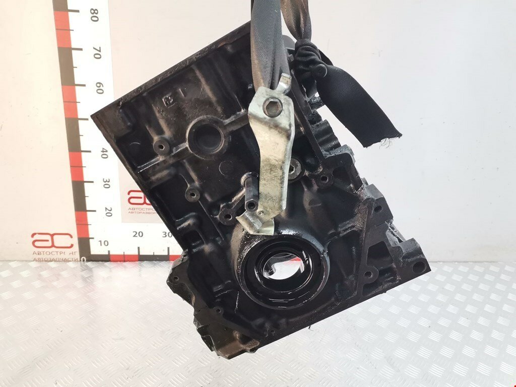 Блок двигателя (блок цилиндров) Peugeot Boxer 1 0130N1 арт. 1676378