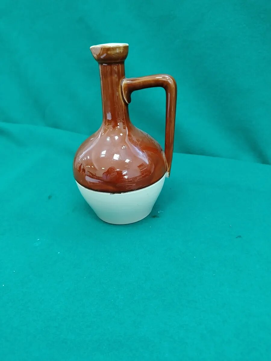 Керамическая бутылка