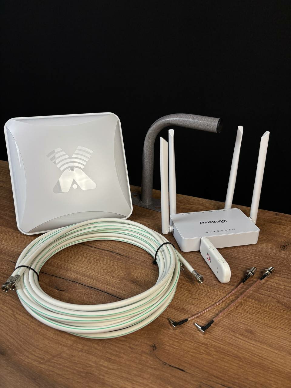 Универсальный Комплект Интернета 4G Модем F90 + WiFi Роутер ZBT 1626 + Антенна MiMO под Безлимитный Интернет