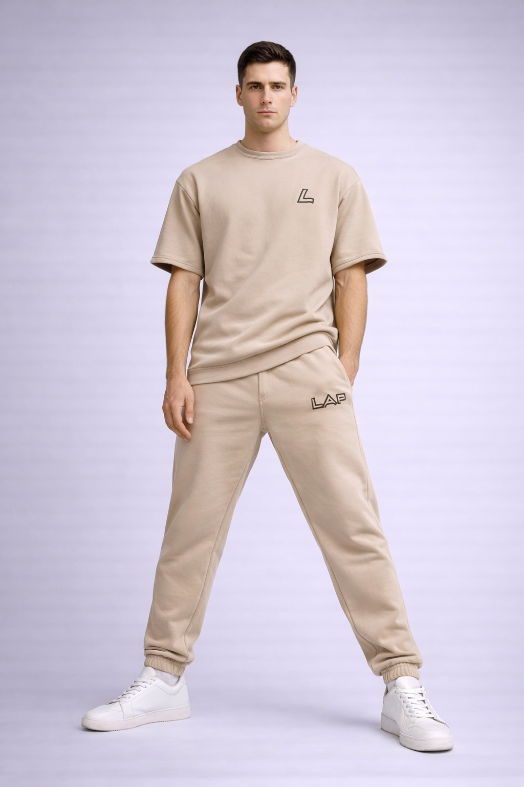 Костюм спортивный