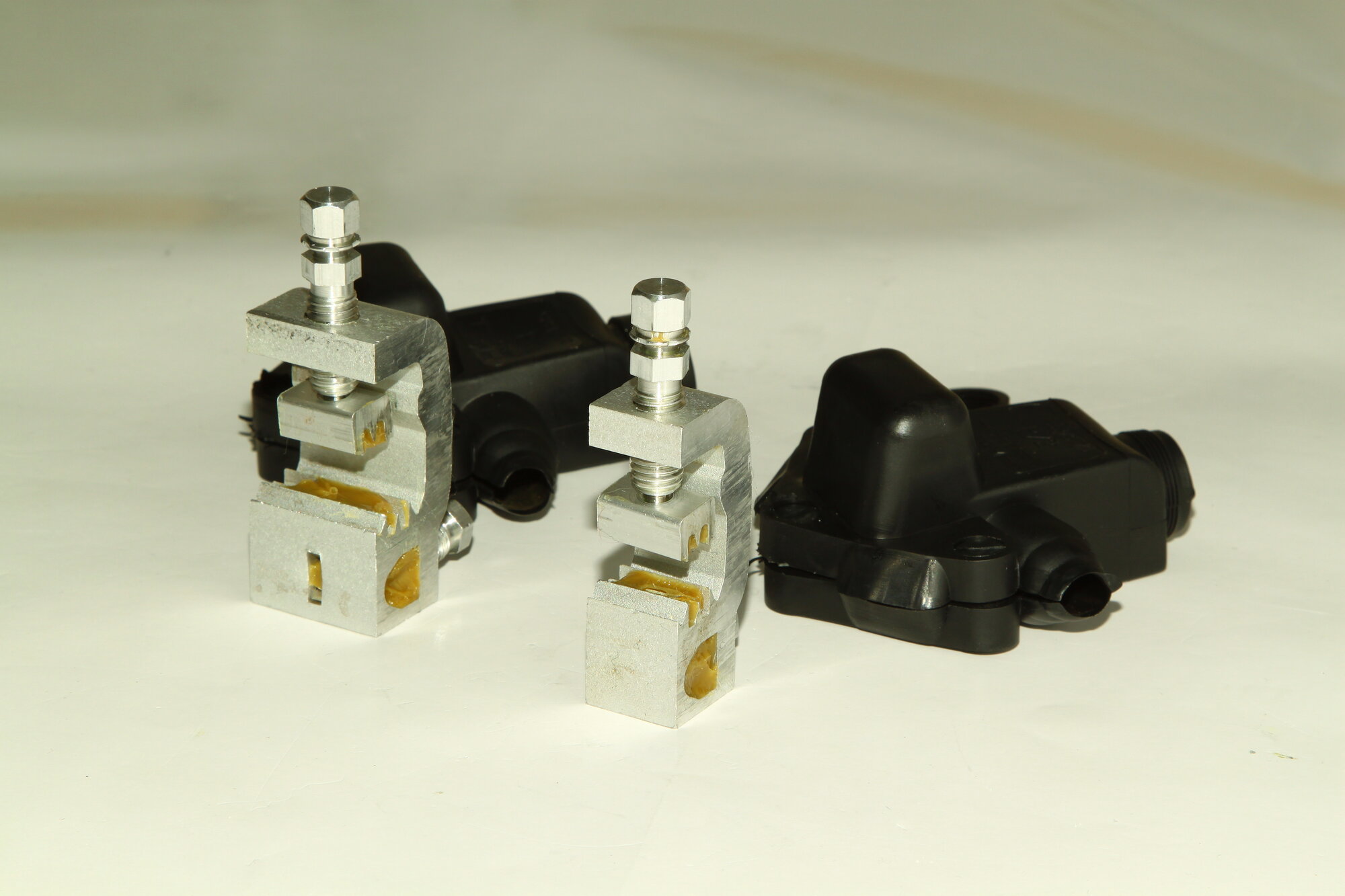 Зажим ответвительный ZP 172 (35-95/2х4-54кв. мм) (Р 72)