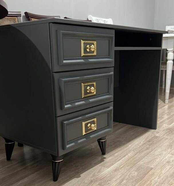 Стол письменный Мэри Виктория МВК-02 графит/золото