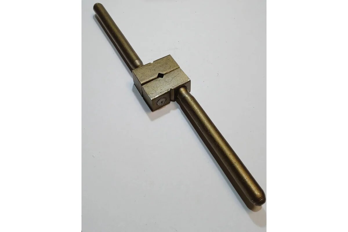 ИПК Вороток для метчиков М2-М10 Р vorotokM2-M10R