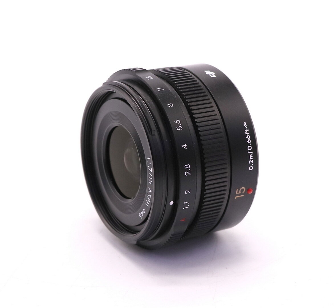 Компактный объектив DJI MFT 15mm F/1.7 Prime Lens