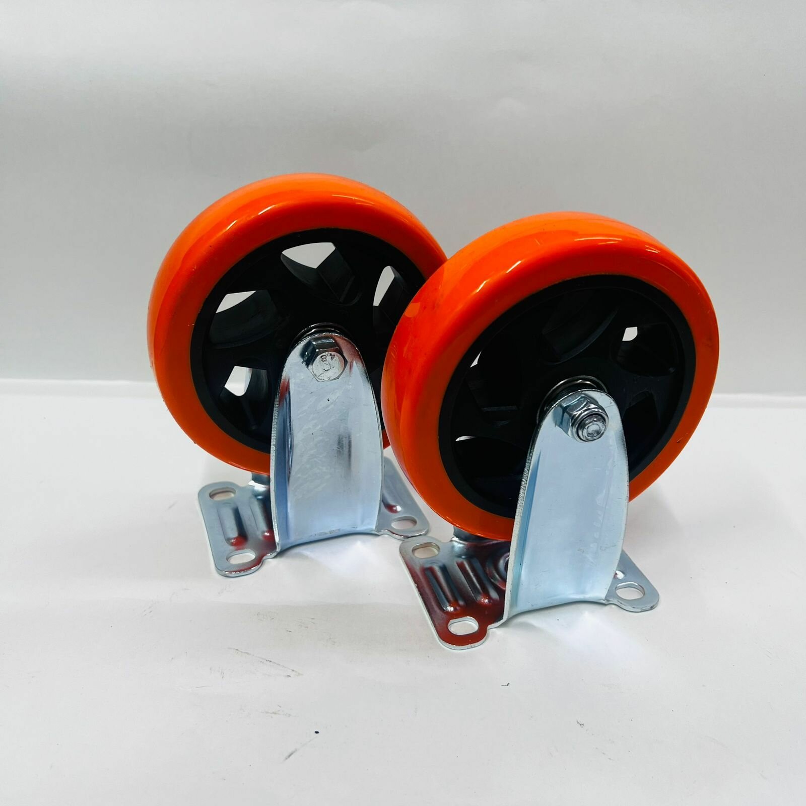 Колесо для садовой тачки