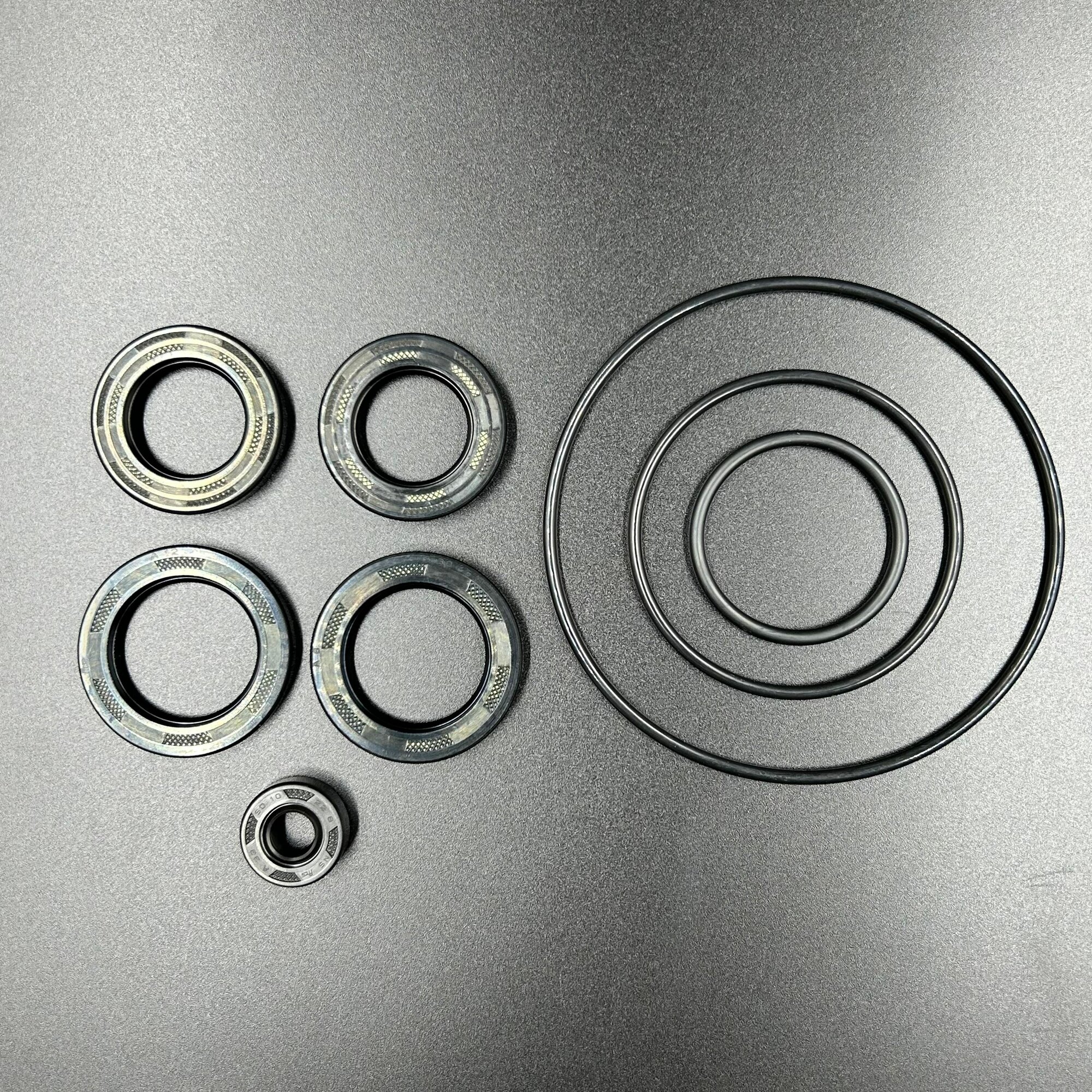 Ремкомплект редуктора Suzuki DF200-300 (25700-98J00) (Suzuki)