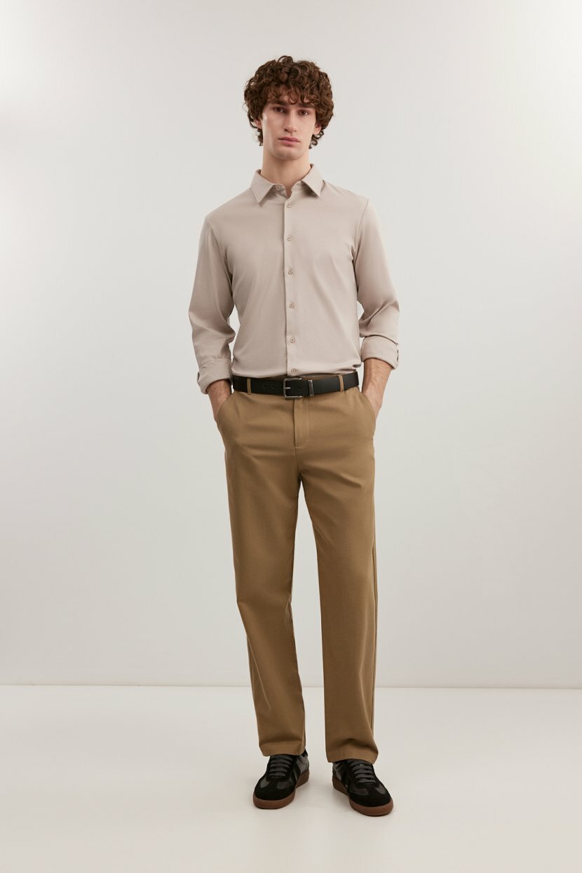 Брюки чинос