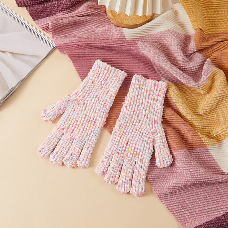 Перчатки для женщин