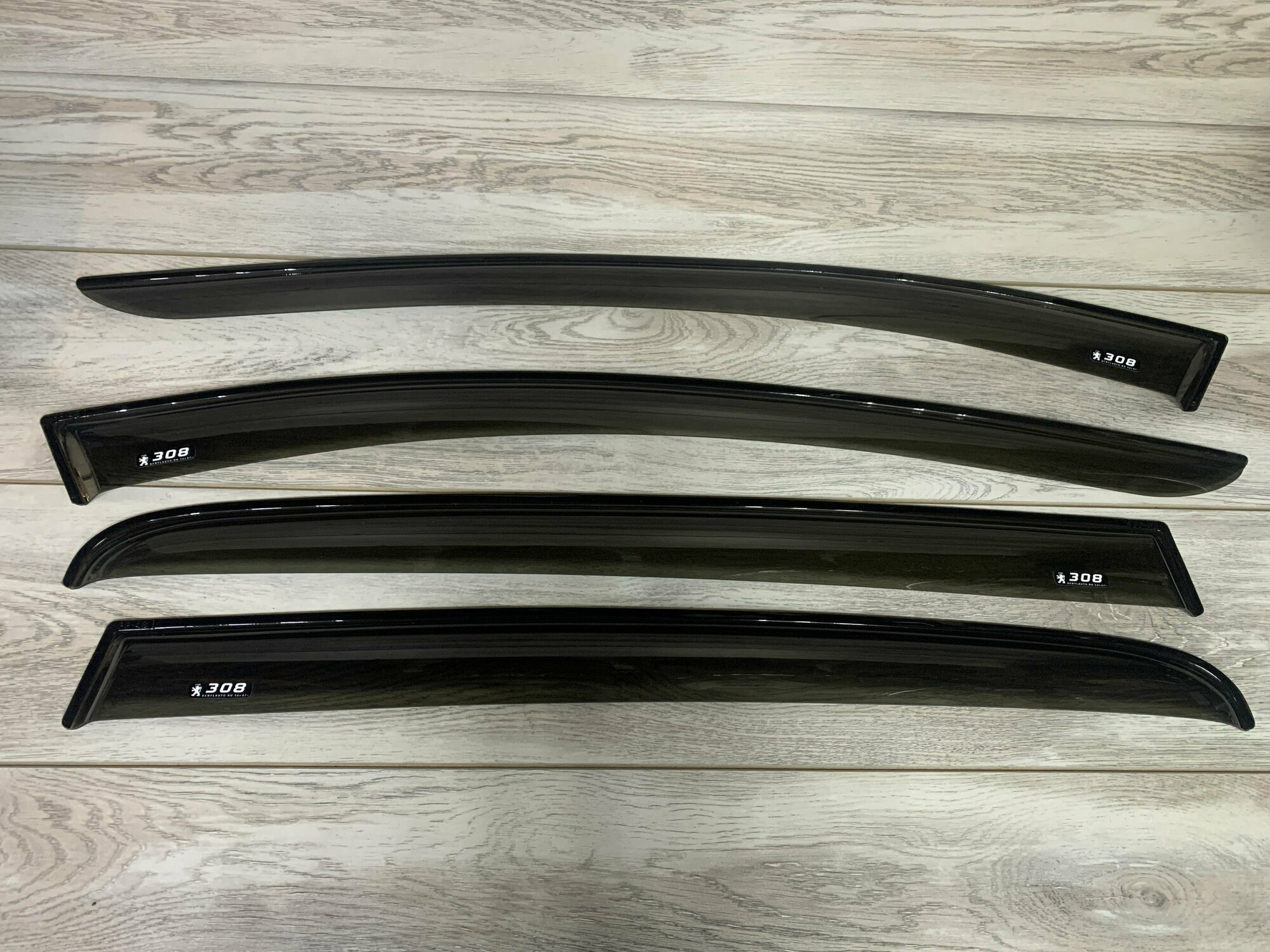 Дефлекторы (ветровики) окон на Peugeot 308 хэтчбек (Пежо 308)
