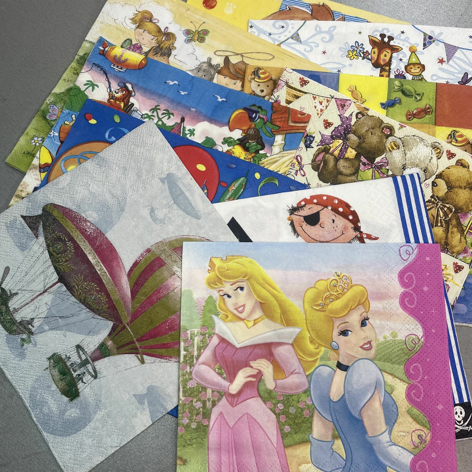 Набор салфеток для декупажа "Праздник." 10 шт.