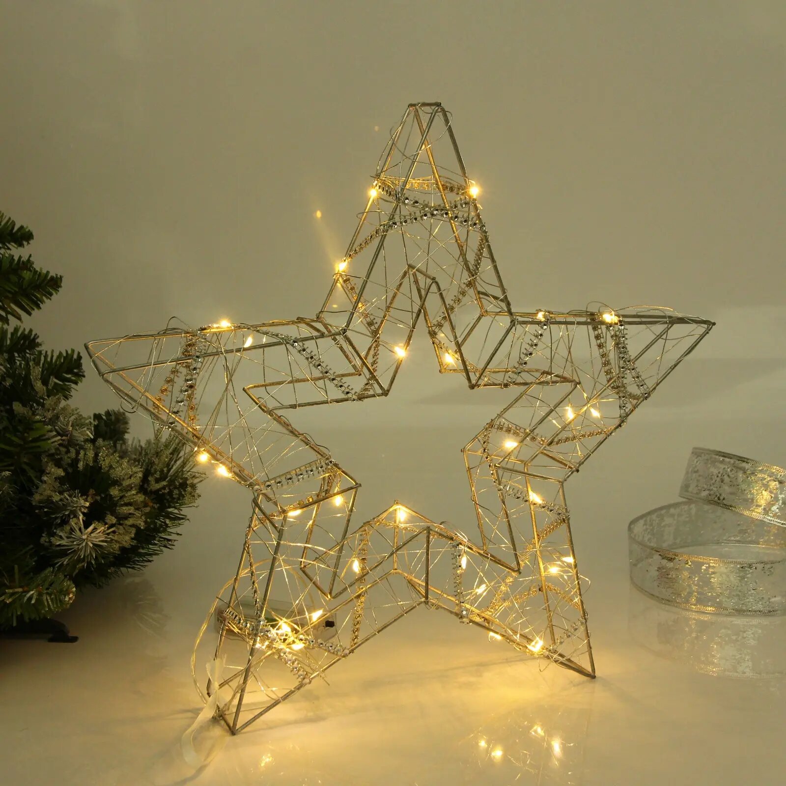 Светящаяся звезда 'Звёздный день' 25*3*25 см, белый свет, на батарейках