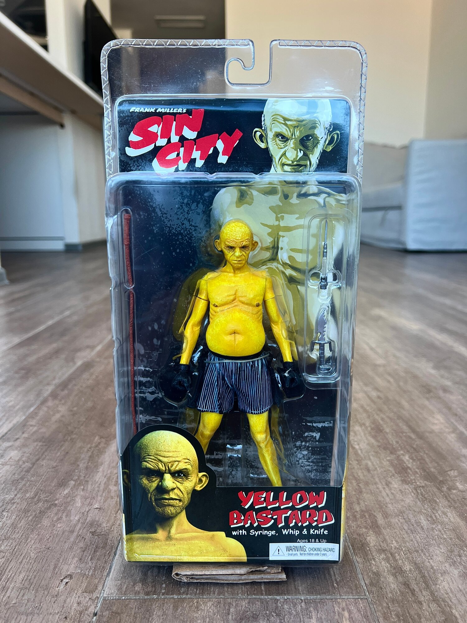 Фигурка Sin City Город Грехов Yellow Bastard Roark Junior Neca Series 1 Желтый Бастард Рорк Младший