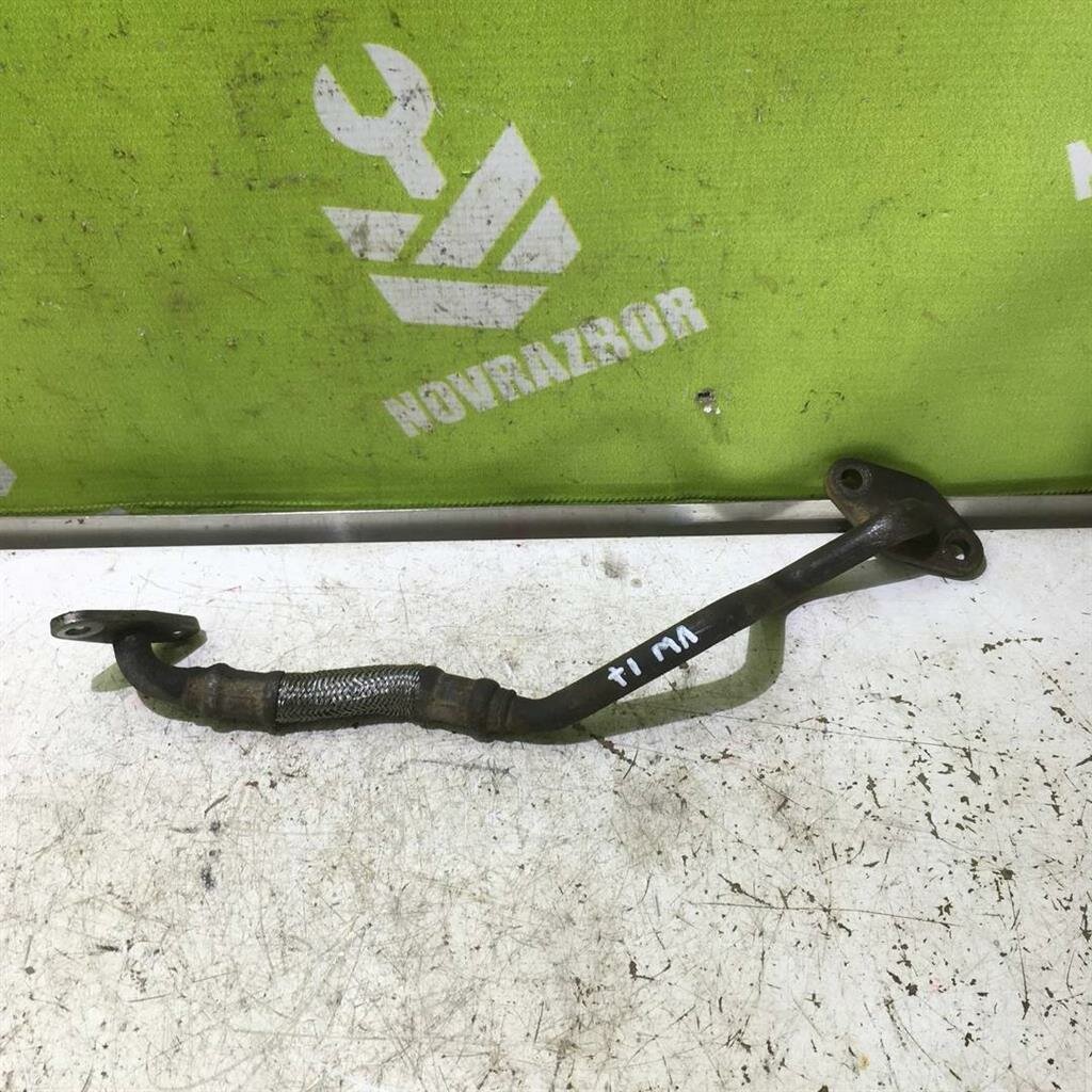 Трубка турбокомпрессора (турбины) VW LT 2 96-06