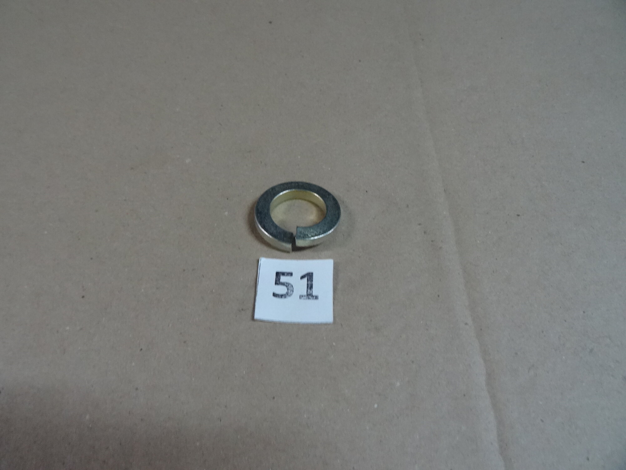 Шайба М20 пружинная (гровер)передн. стремянки