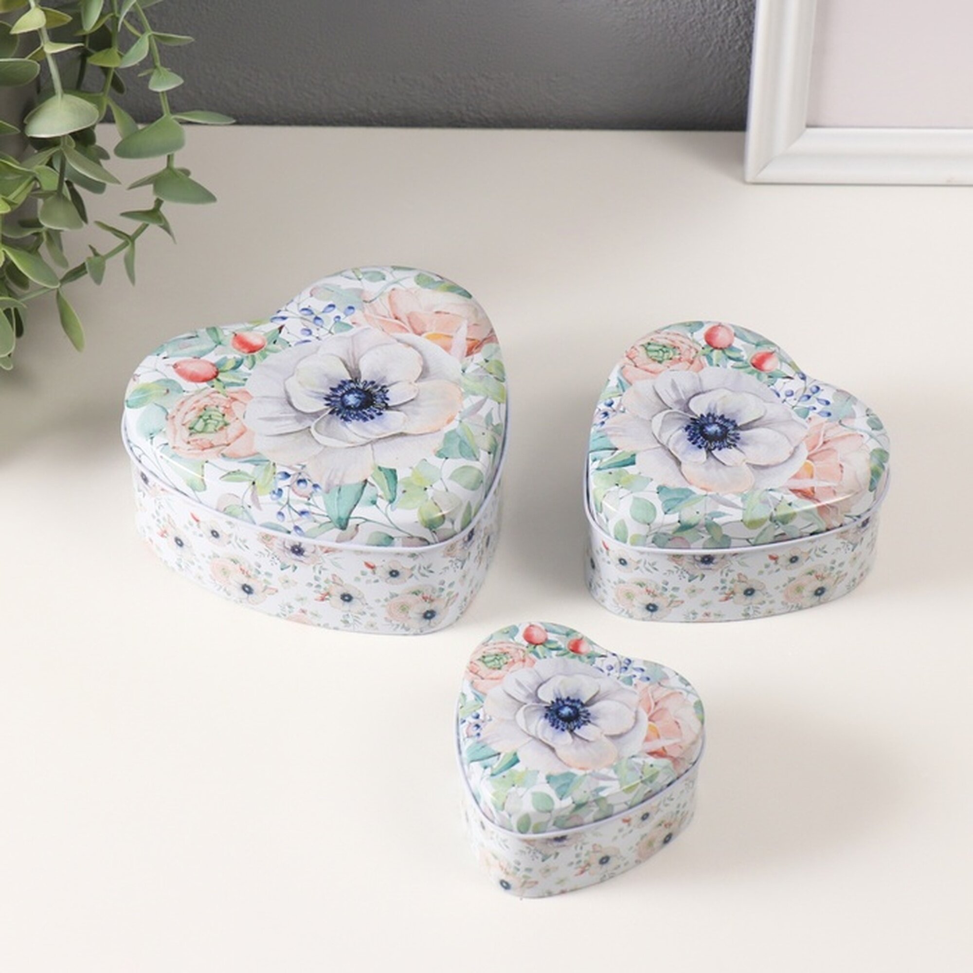 Набор шкатулок для хранения мелочей, украшений «Сердце. Цветы», 3 шт, металл, 10.5×12×5 см