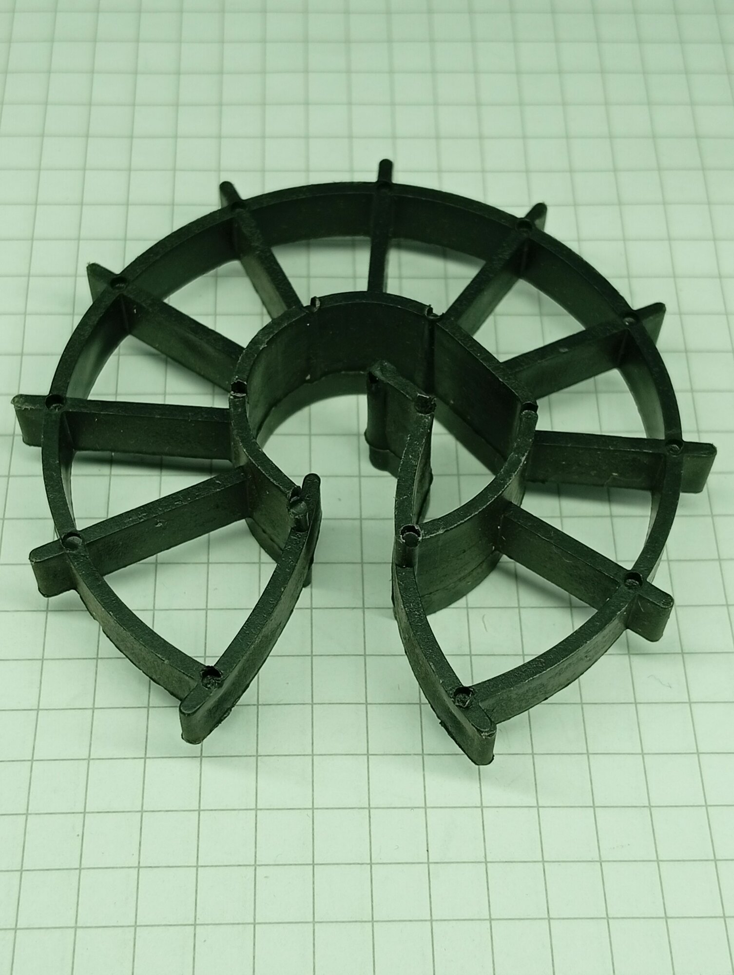 Фиксатор арматуры ФЗ, слой бетона 25 мм, армат. 5-16 мм (24шт)