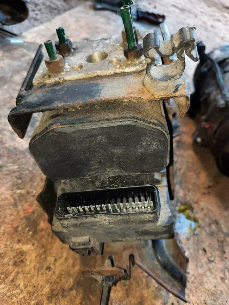 Блок ABS Opel Corsa C 2001 273004227