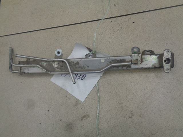 Рейка топливная (рампа) от Suzuki Escudo 2005-2017