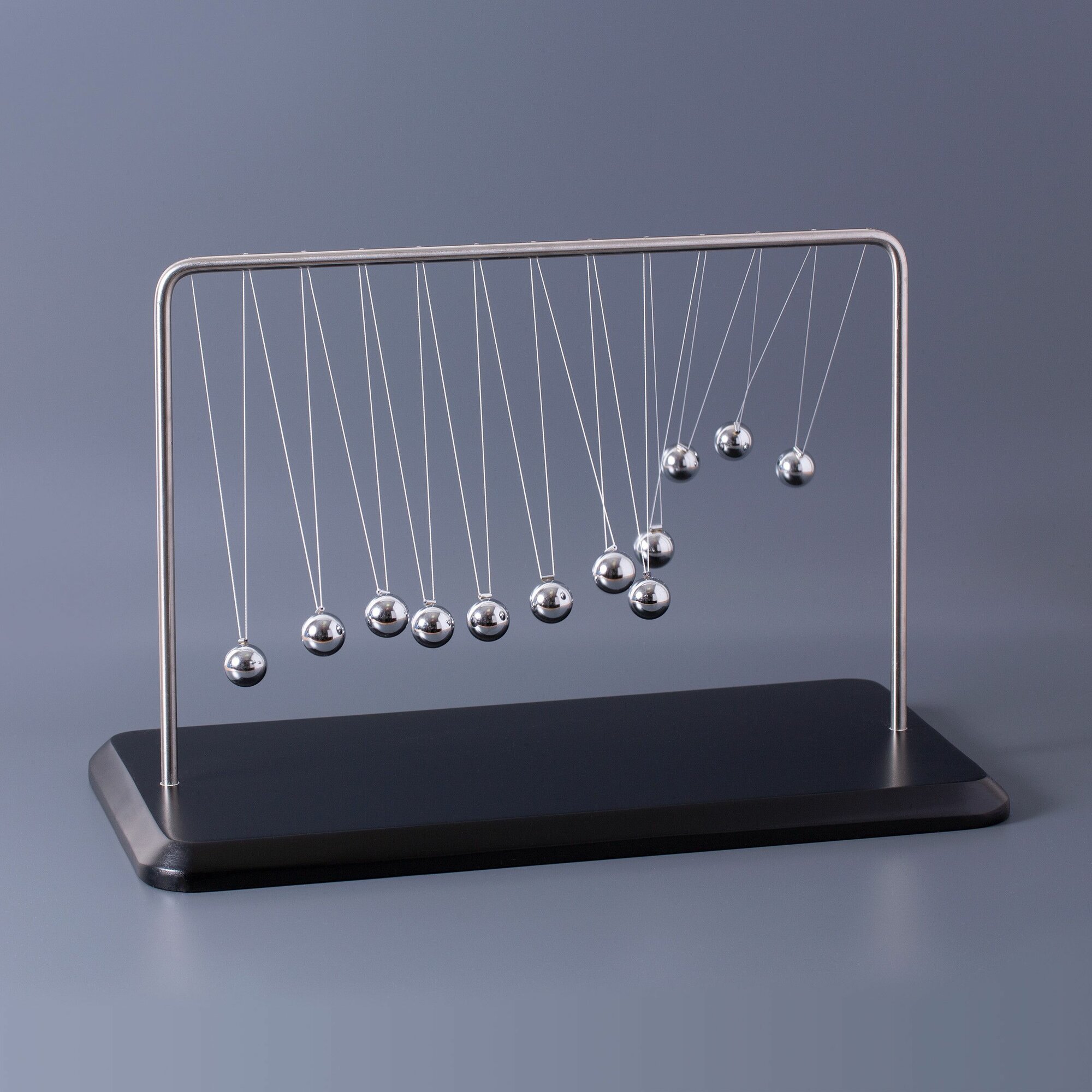 Маятник-антистресс