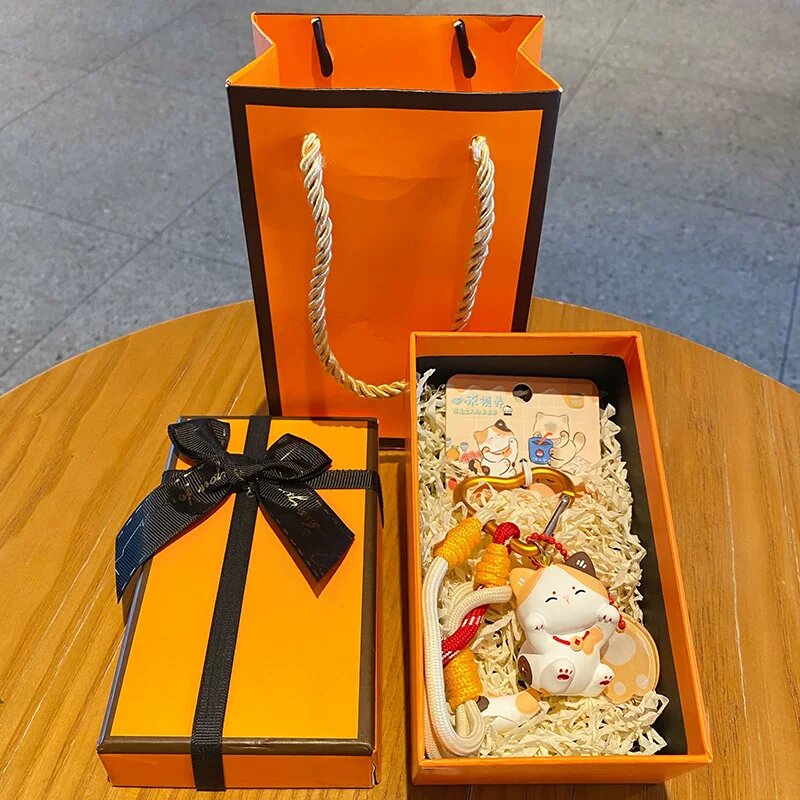 Новый милый брелок-кошечка 2025 года для девочек, изысканный кулон для рюкзака, парный брелок-шарм Брелок для ключей