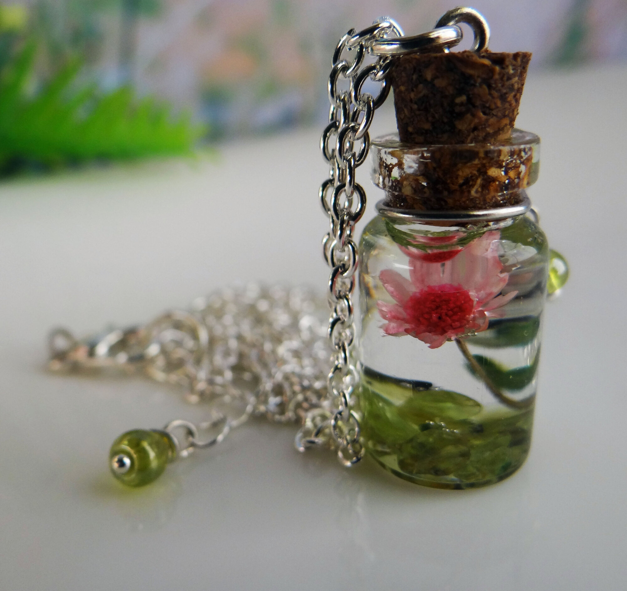 Колье, стекло