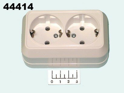 Розетка электрическая 2* накладная с землей Makel (45182)