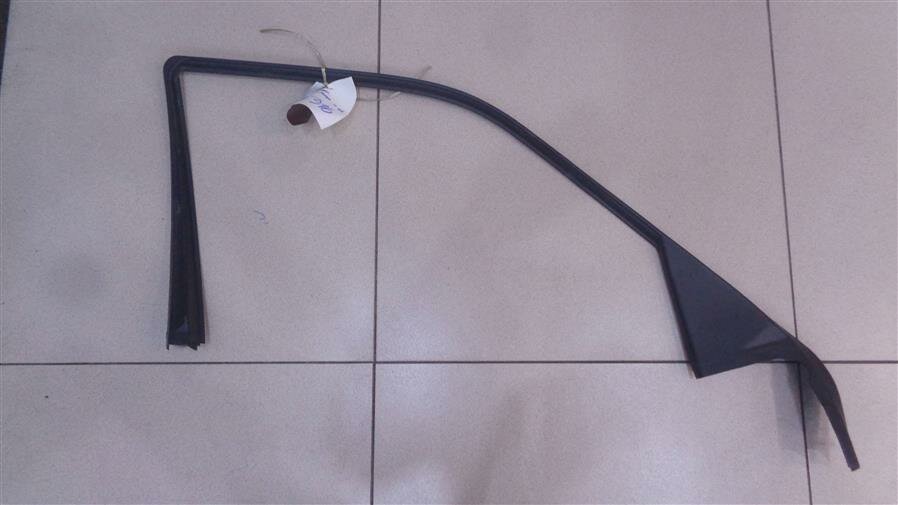 Накладка рамки двери передней левой от Mercedes-Benz C-Сlass W202 1993-2000