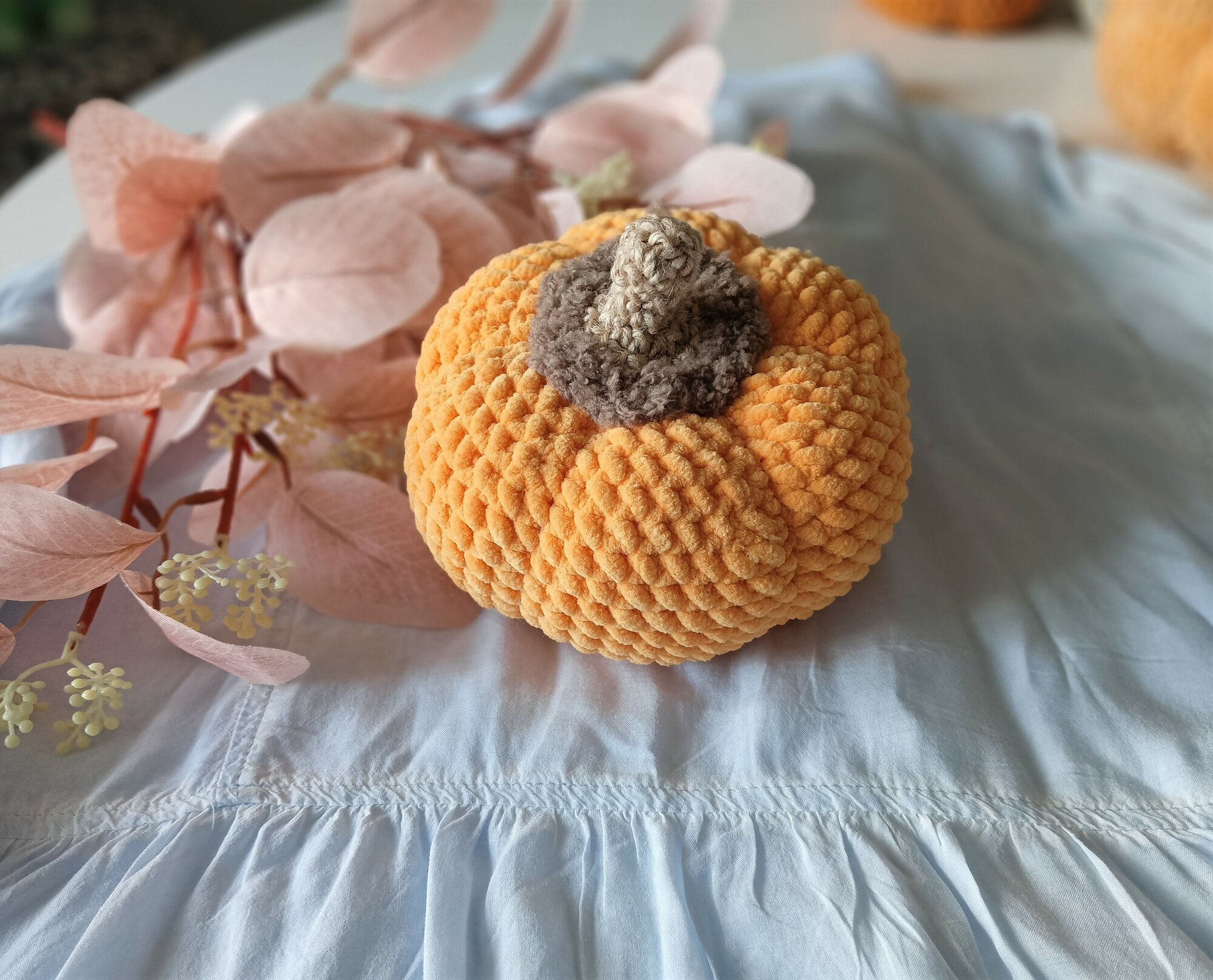 Тыква декор мягкая фигурка