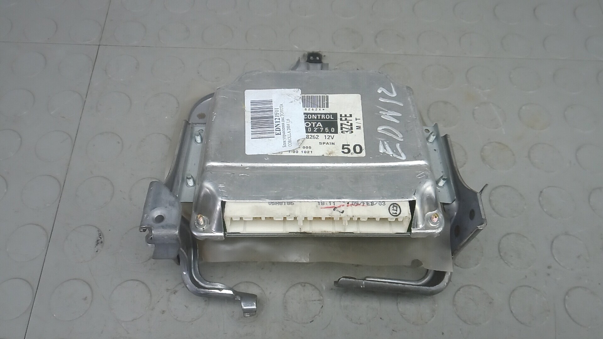 Блок управления двс TOYOTA COROLLA E12, Номер 8966102750