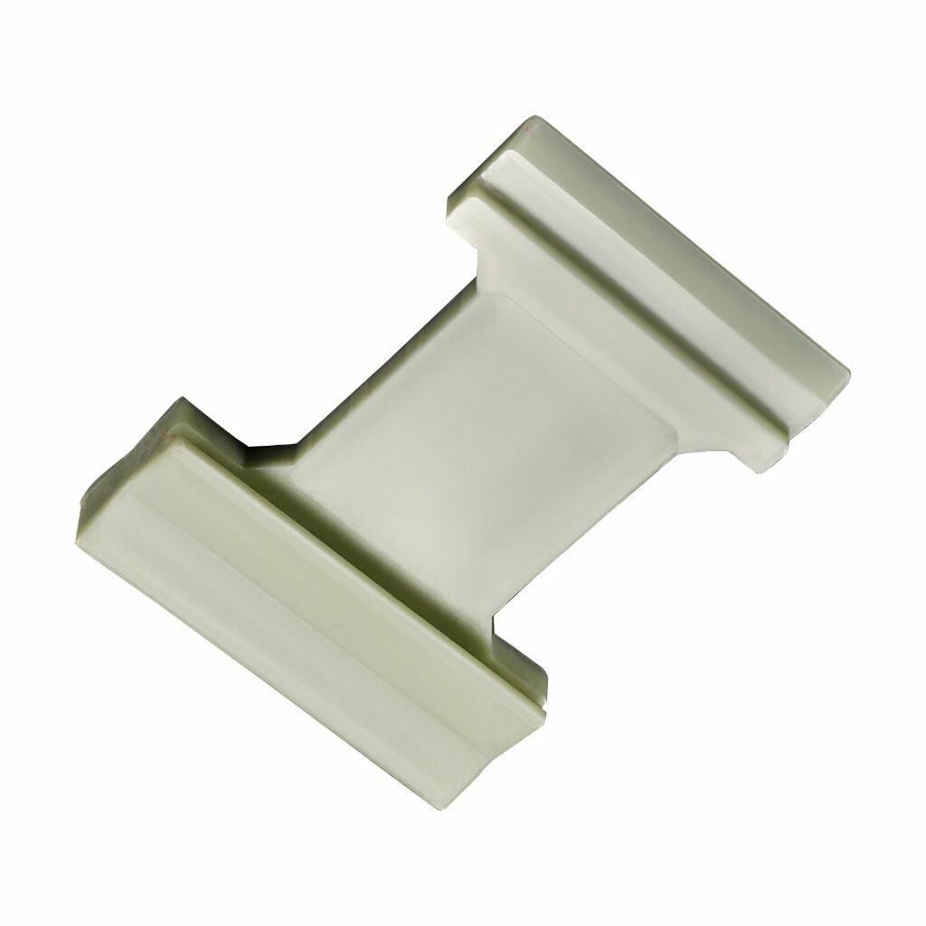 Четыре отделения в одном: большой нейлоновый молоток