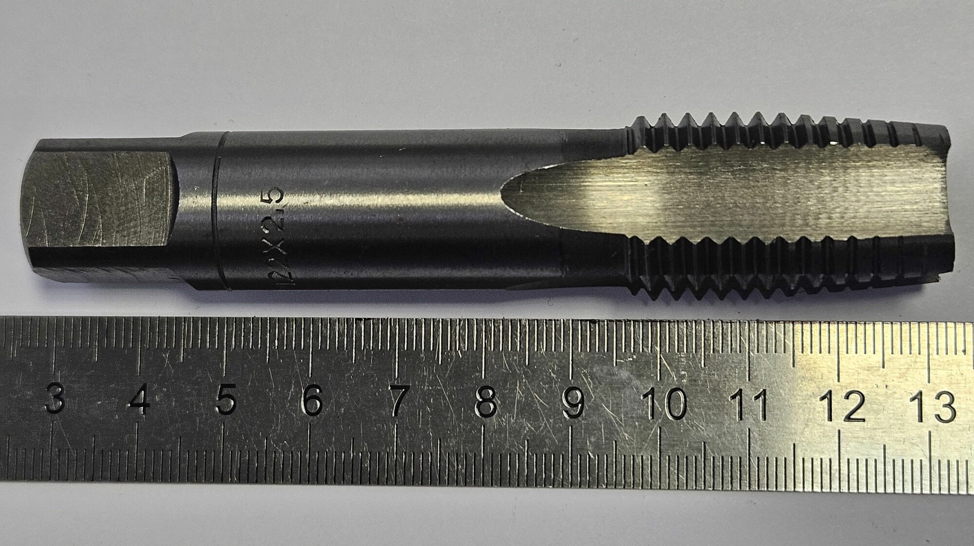 Метчик м/р М22х2.5