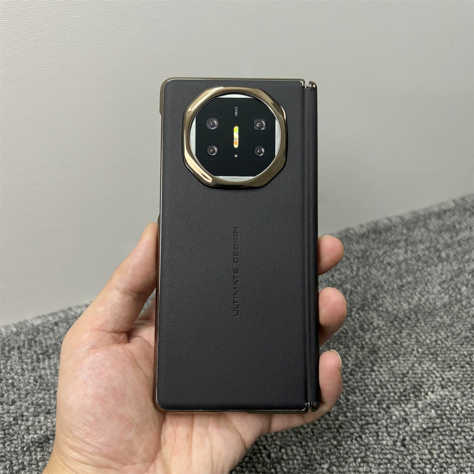 Huawei Mate X6 Лимитированная версия премиум чехол из натуральной кожи с защитой шарнира, ультратонкий черный
